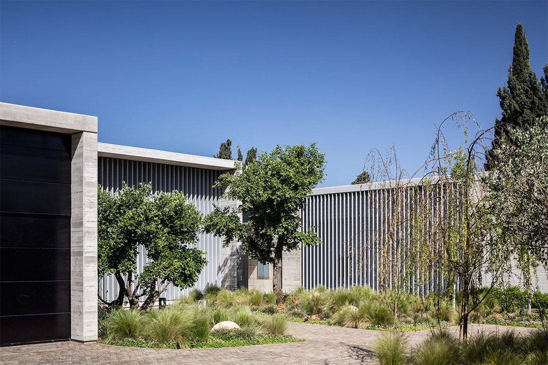 Private House - Rona Levin Ruth Packer